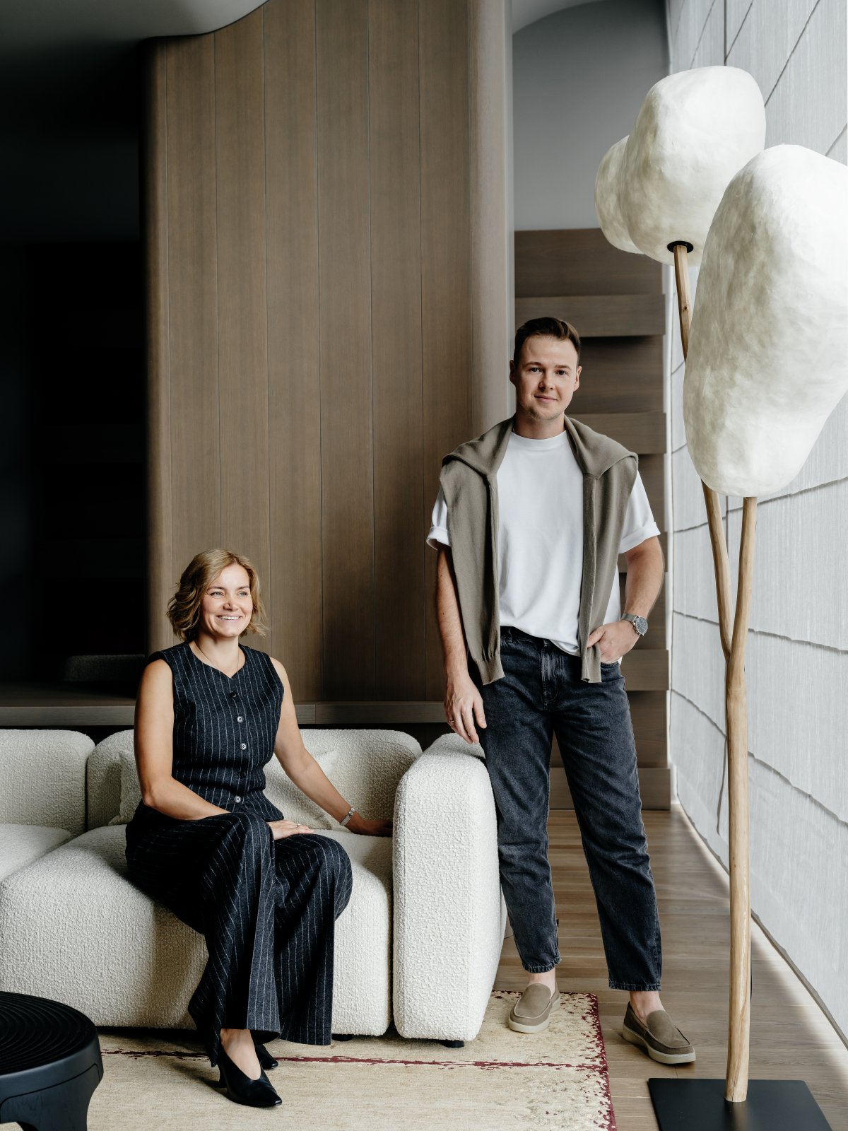 YINJISPACE - Aleksandr Orlov And Elena Semenova x OKO Apartment